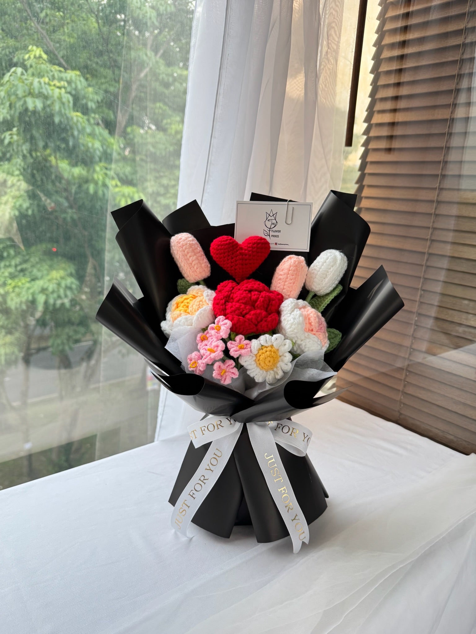🖤🌹 Black - Rosy Romance – The Flower Prince
